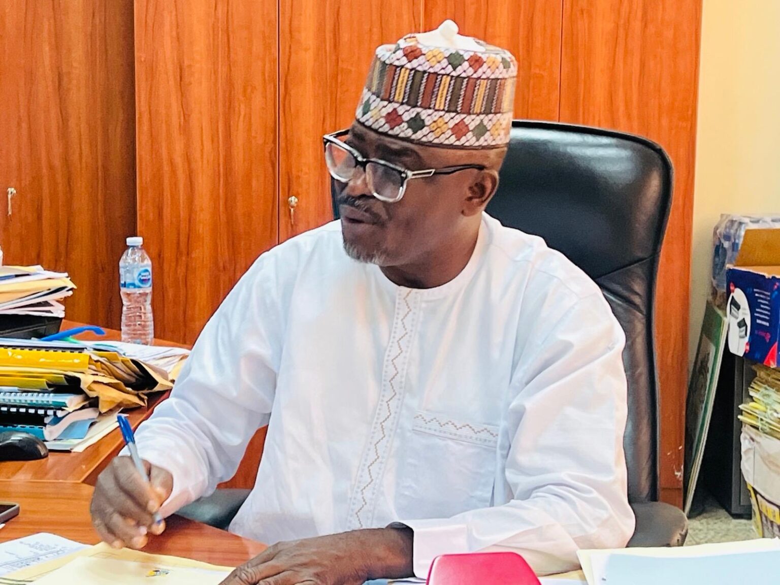 FCDA Director, Tagwai bags FNIA award, urges young architects to master ...